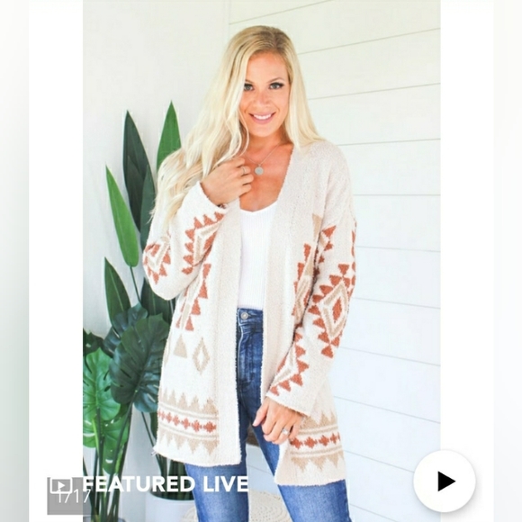 Sweaters | Boutique Dutton Aztec Cream Cardigan Medium | Poshmark